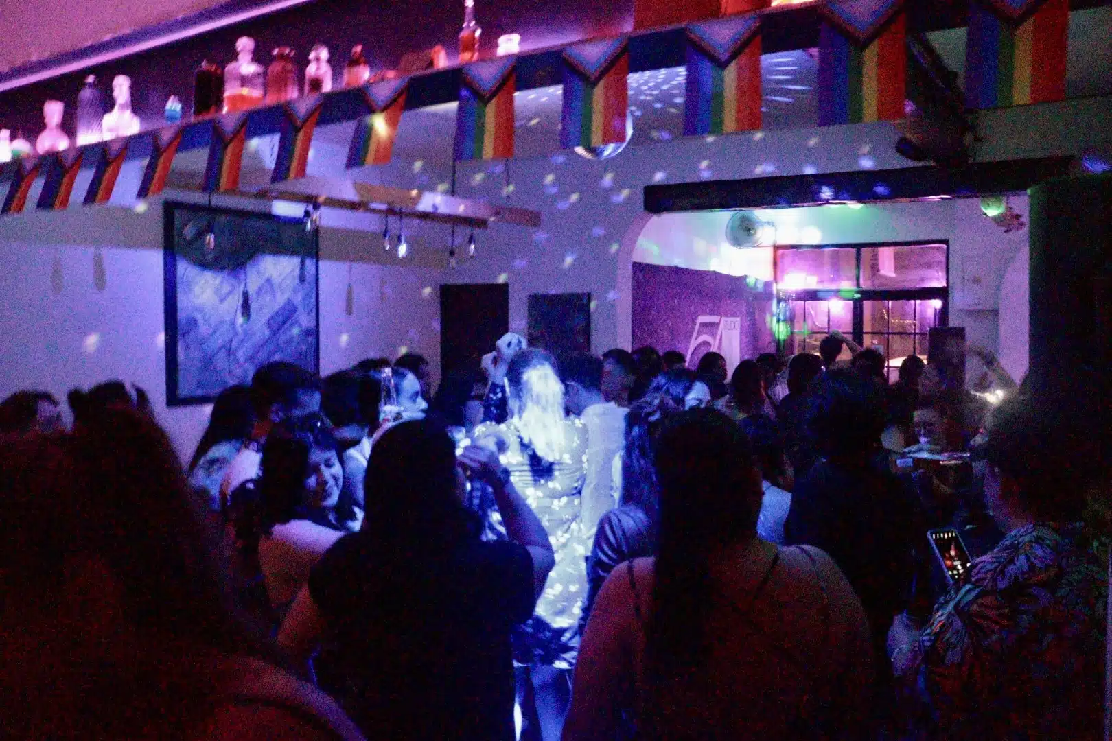 ELLA México celebra el Orgullo Lésbico en Elixir Out and About Puerto ...