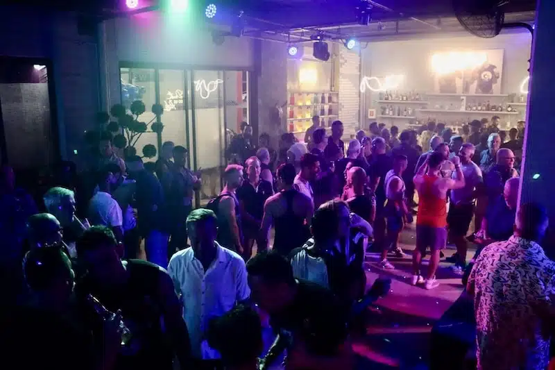 BEEFCAKES BAR estrena su nueva sede